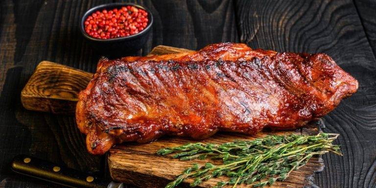 ¿Cómo preparar un adobo para costilla de res delicioso?