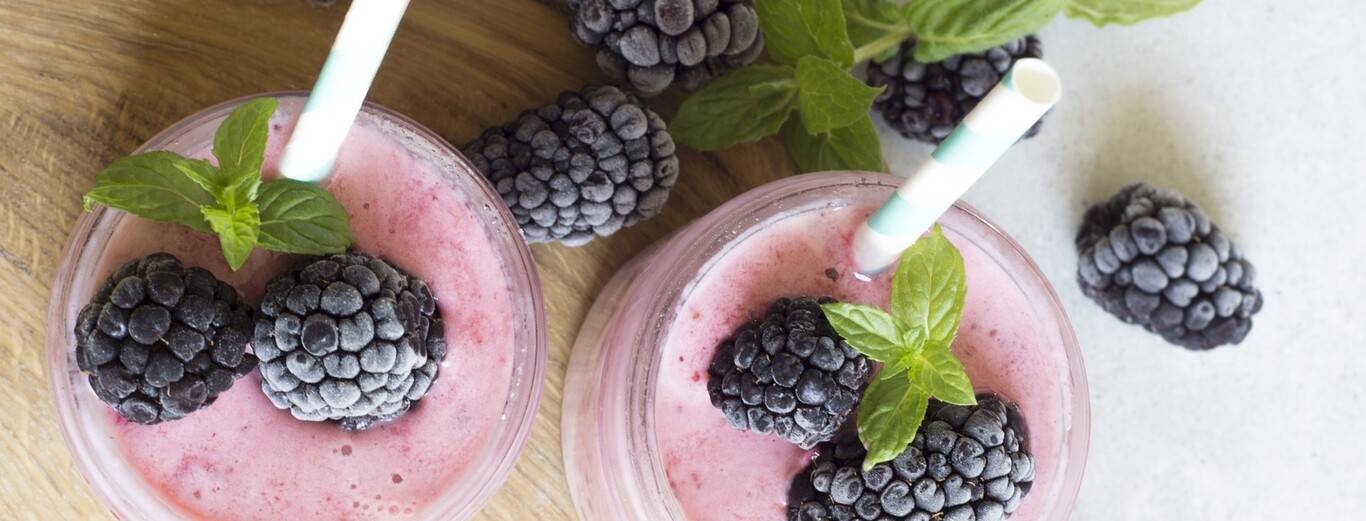 ¡Disfruta un refrescante jugo de mora hecho en casa!